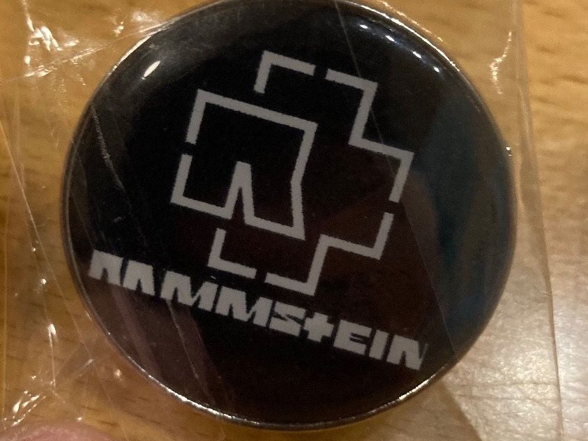 Rammstein Pin Anstecker Punk Metal Rock Band | Kaufen auf Ricardo