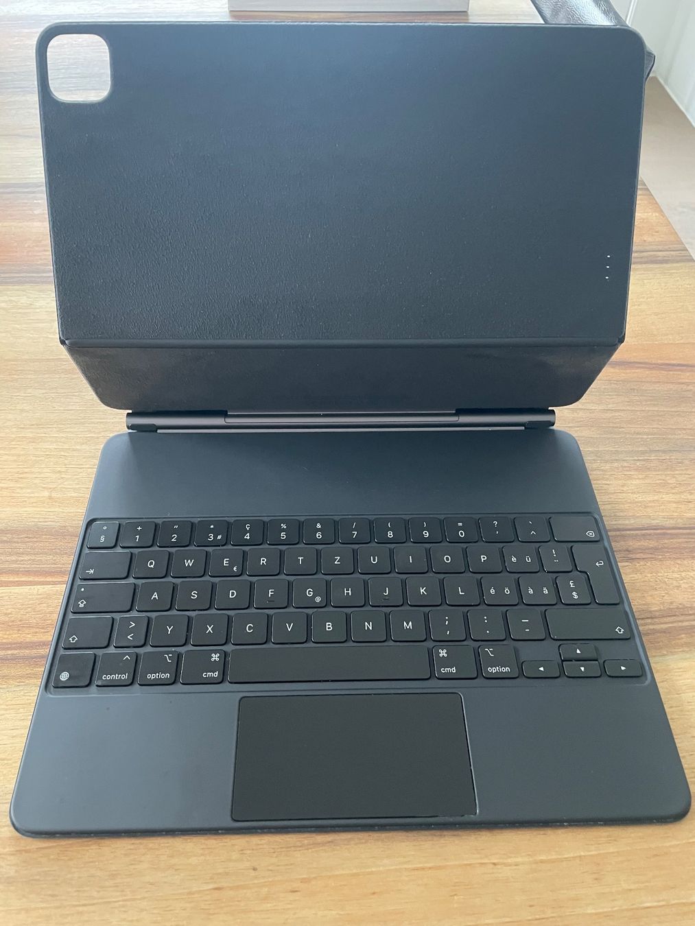 iPad Pro 12.9 256 GB (5th Gen) + Magic Keyboard (Gebraucht) in Spiegel ...
