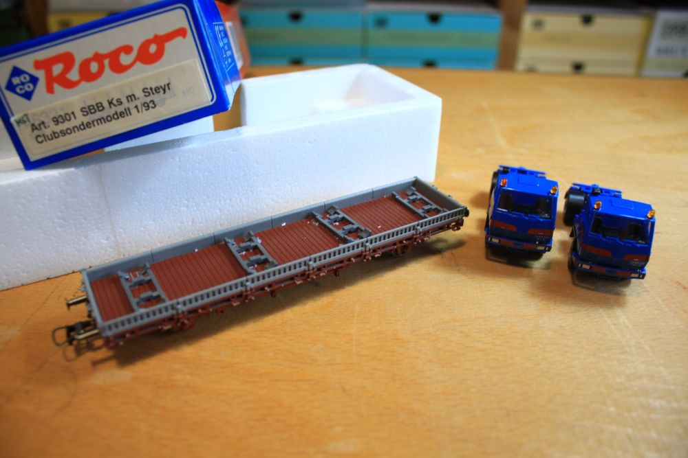 Roco SBB Ks mit 2 Steyr beladen, Ep. IV (Gebraucht) in Reigoldswil für ...