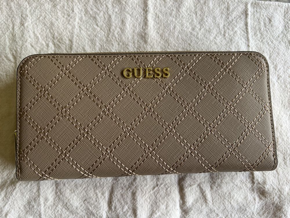 Portefeuille GUESS - Beige élégant - neuf (Neuf avec emballage d ...