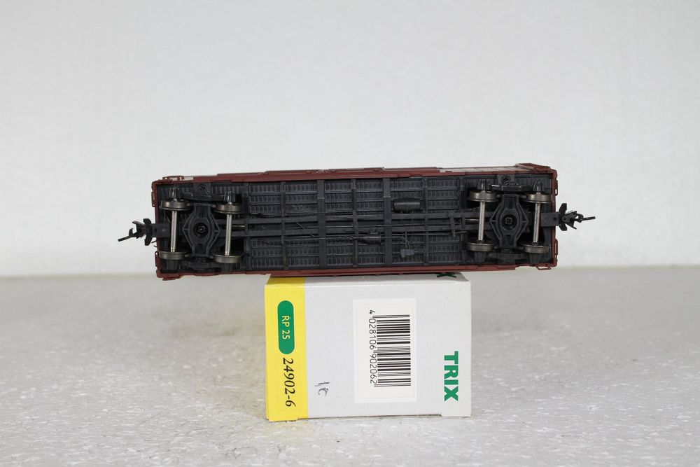 TRIX 24902-6 ILLINOIS CENTRAL Box Car USA (Gebraucht) in Triesen für ...