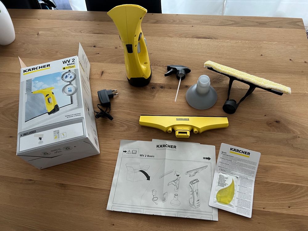 Neuer Kärcher WV2 Fensterreiniger mit viel Zubehör (Neu und ...