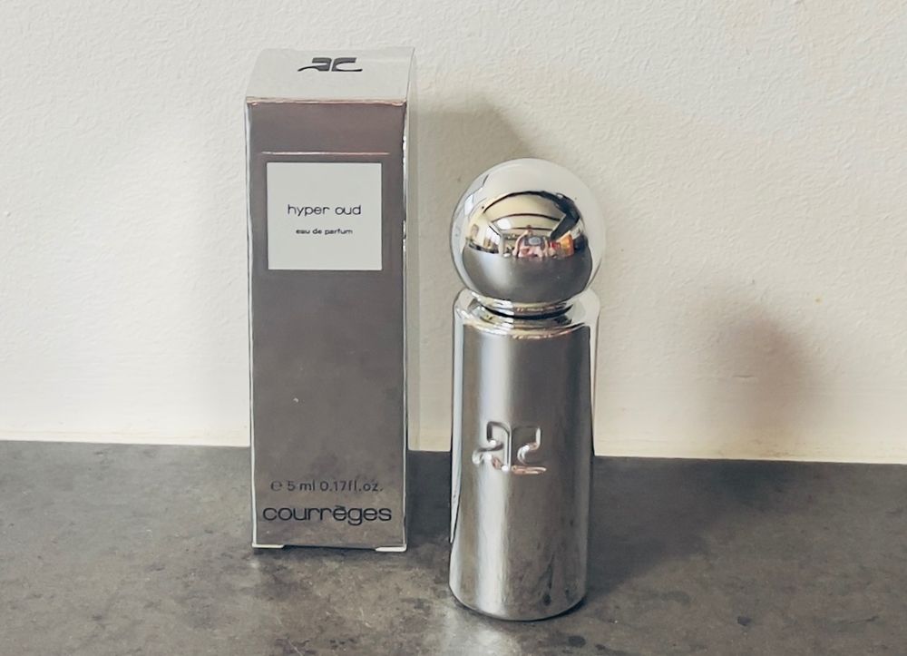 Miniature Courrèges - Hyper Oud Eau de Parfum 5 ml (Gebraucht) in Fully für CHF 12 – mit ...