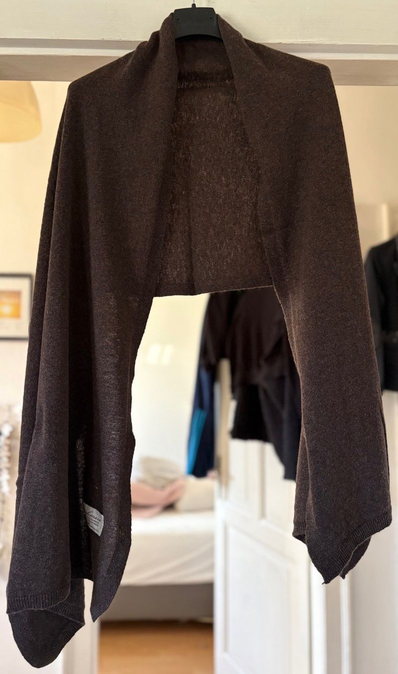 ECHARPE AVEC CASHMERE! (Neuf avec emballage d'origine) à Locarno pour ...