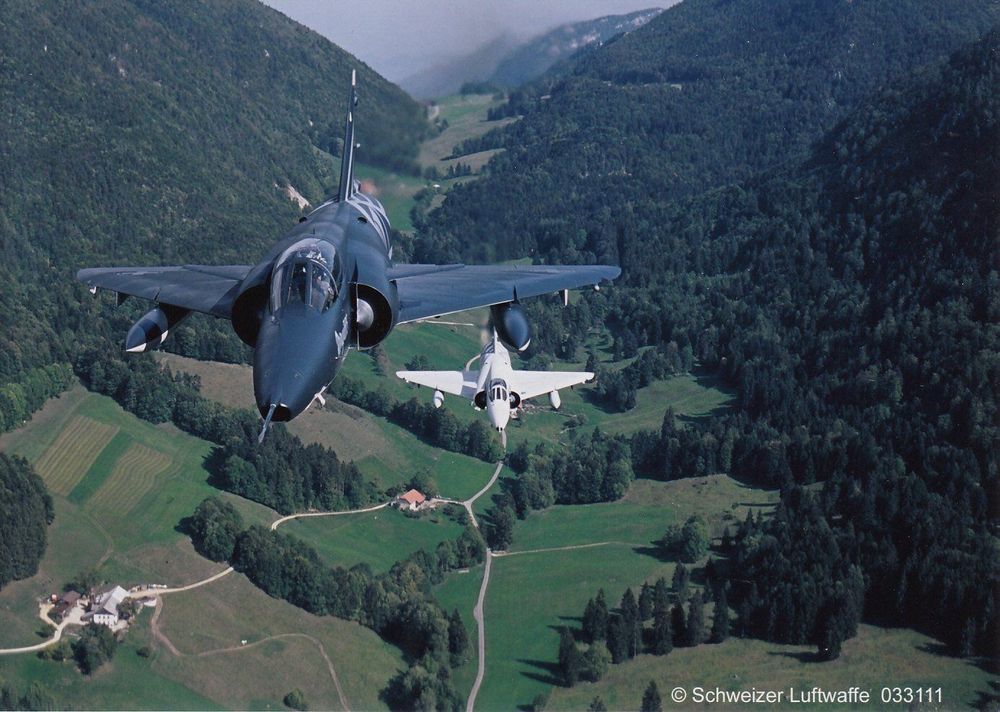 Bild: CH Luftwaffe Hwak (Neu (gemäss Beschreibung)) in Grafstal für CHF ...