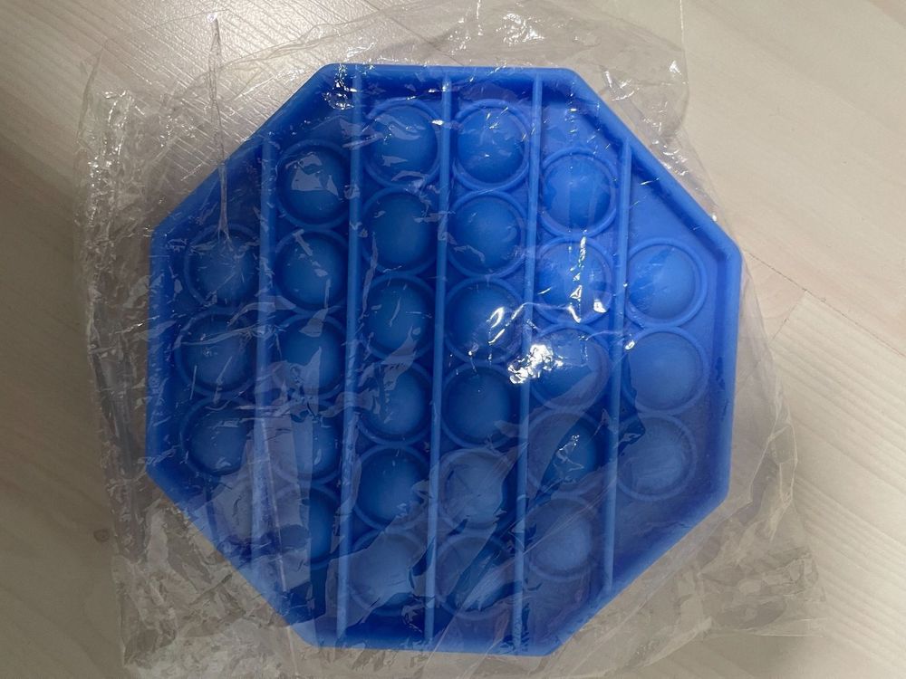 Pop it 12 cm. Gross Push pop bubble (Neu (gemäss Beschreibung)) in Oftringen für CHF 3 – mit ...