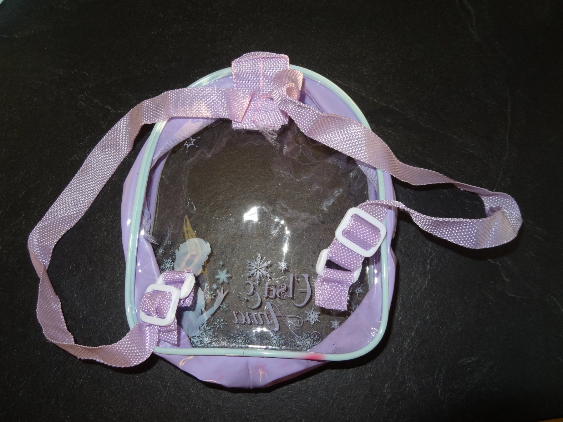 Sac à dos en plastique Reine des Neiges (D'occasion) à Satigny pour CHF ...