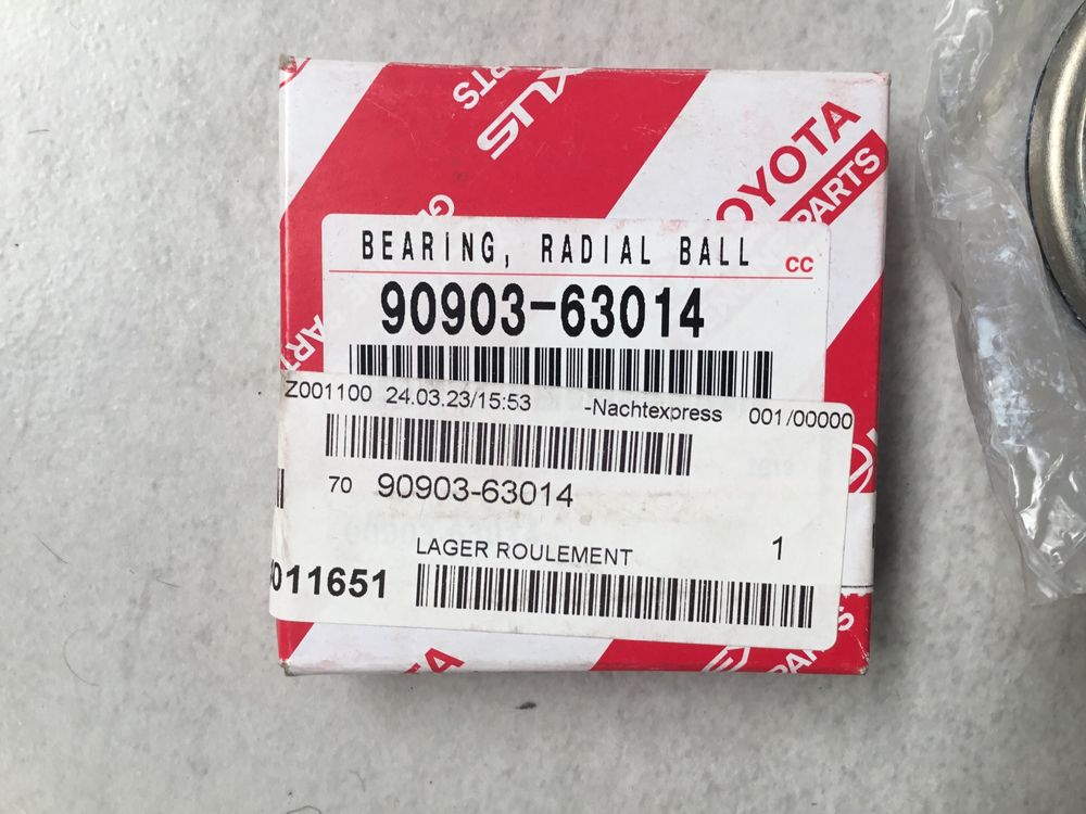 Lexus RX450H Federbeinlager 90903-63014 (Neu und originalverpackt) in ...