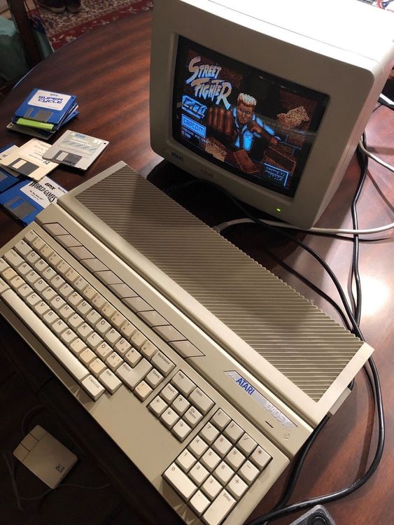 Atari 1040STf + Atari monitor (Gebraucht) in St-Légier-Chiésaz für CHF ...