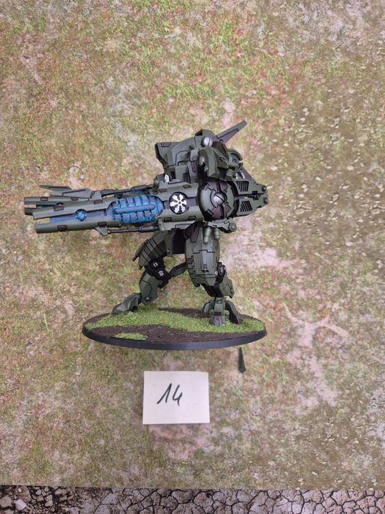 Tau XV107 R'Varna Battlesuit (Forge World) - Warhammer (Gebraucht) in ...