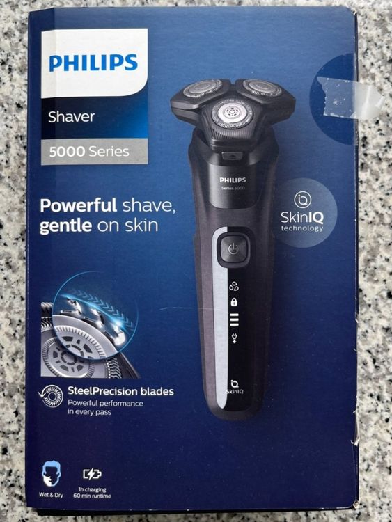 Philips Series 5000 Electric Wet and Dry Razor - S5588/30 (Gebraucht ...