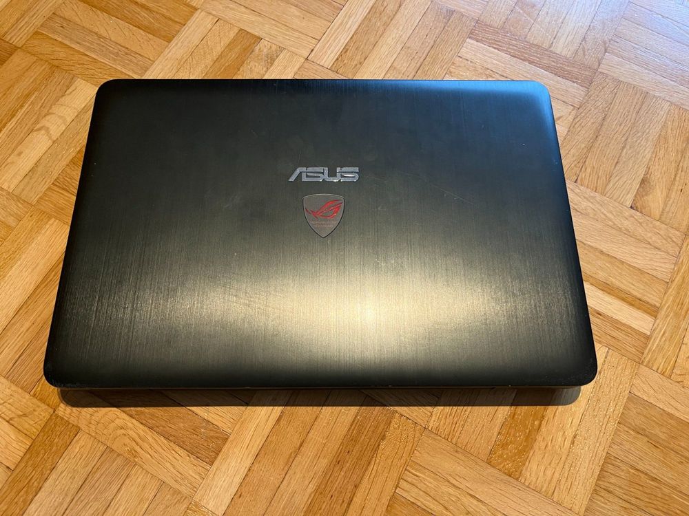 Asus Rogue Laptop (Gebraucht) in Zürich für CHF 10 – nur Abholung auf ...