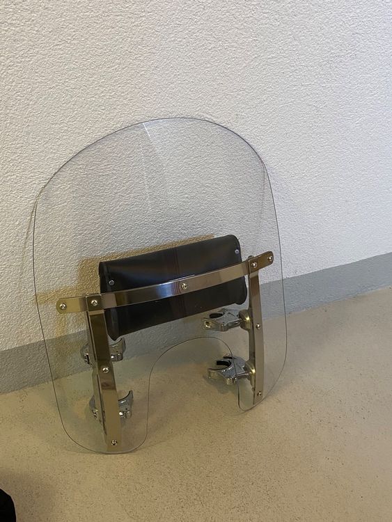 Harley Davidson original Windscreen/ Windschild Dyna (Gebraucht) in ...