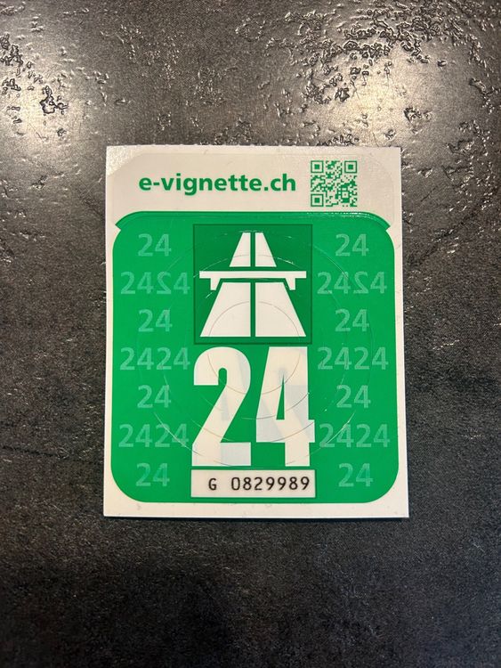 Vignette 2024 | Kaufen auf Ricardo