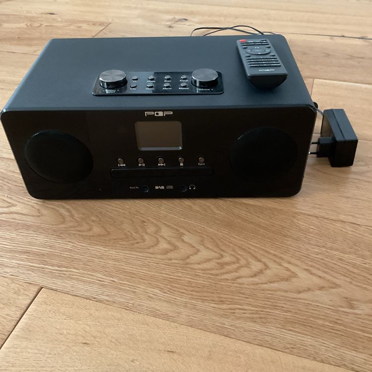 POP Radio mit CD-Player, UKW & Bluetooth Funktion (Gebraucht) in ...