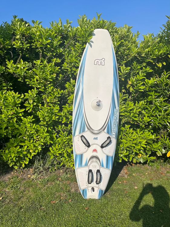 Windsurfboard Mistral Screamer 128l (Gebraucht) in für CHF 99 – nur ...