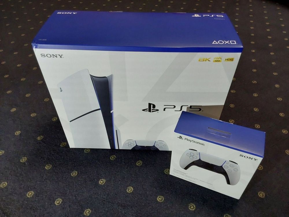 Sony PS5 Slim Blu-Ray Edition 1TB + 2 Controller Neu & OVP (Gebraucht ...