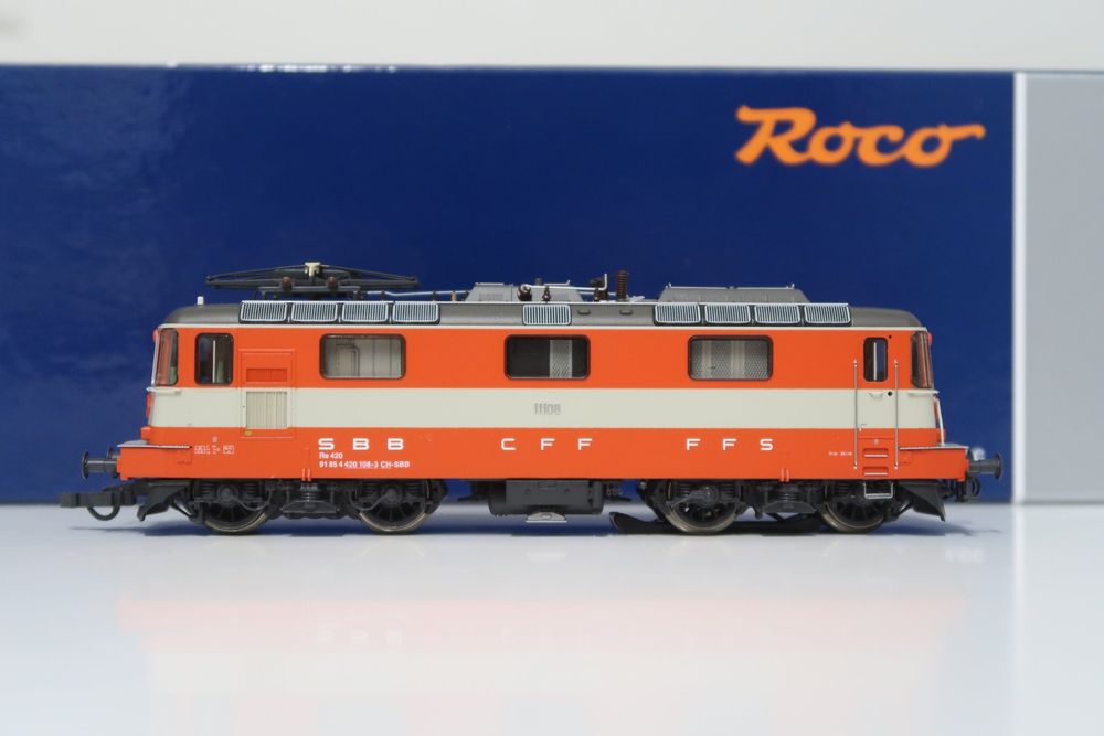 Roco SBB Re 4/4 II Swiss Express, AC Sound (Gebraucht) in Dättwil AG ...
