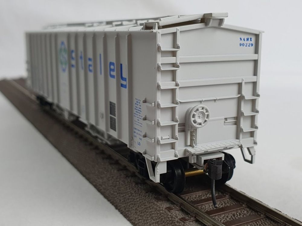 Walthers NAHX Staley 50' Airslide Hopper Car 90229 Upgraded (Gebraucht ...