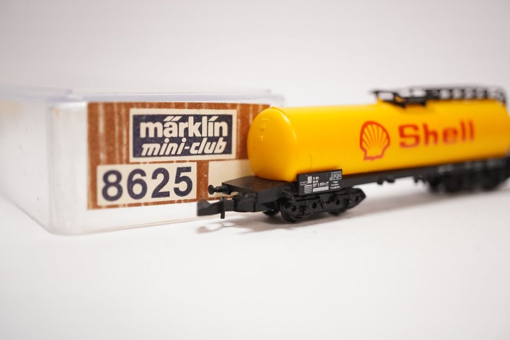 e33 Märklin 8658 DB Tankwagen Shell 4-achsig | Kaufen auf Ricardo
