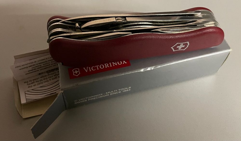 Victorinox Atlas | Kaufen auf Ricardo