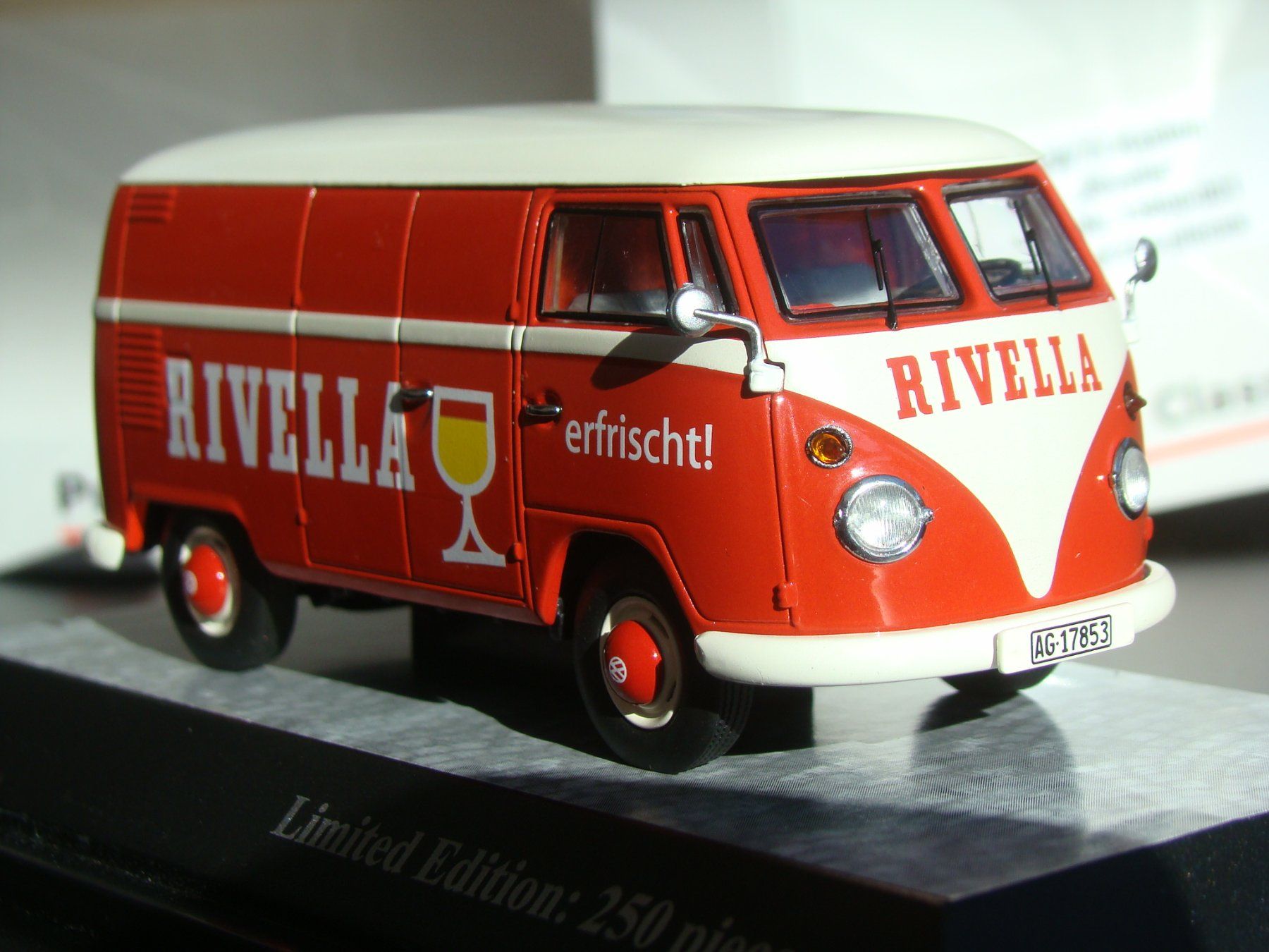 Premium Classixxs VW T1 Kastenwagen Rivella lim 250 (Neu und ...