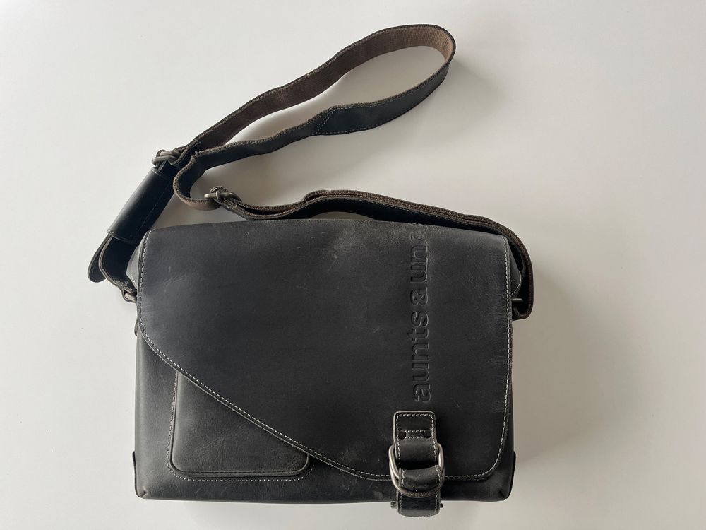 Aunts & Uncles Umhängetasche „Hunter - Judd“ (Gebraucht) in Zuerich für ...