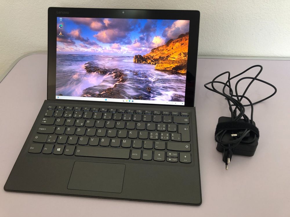 Lenovo Miix 520-12IKB, Touchscreen, i5-8250U, super Zustand (Neu ...