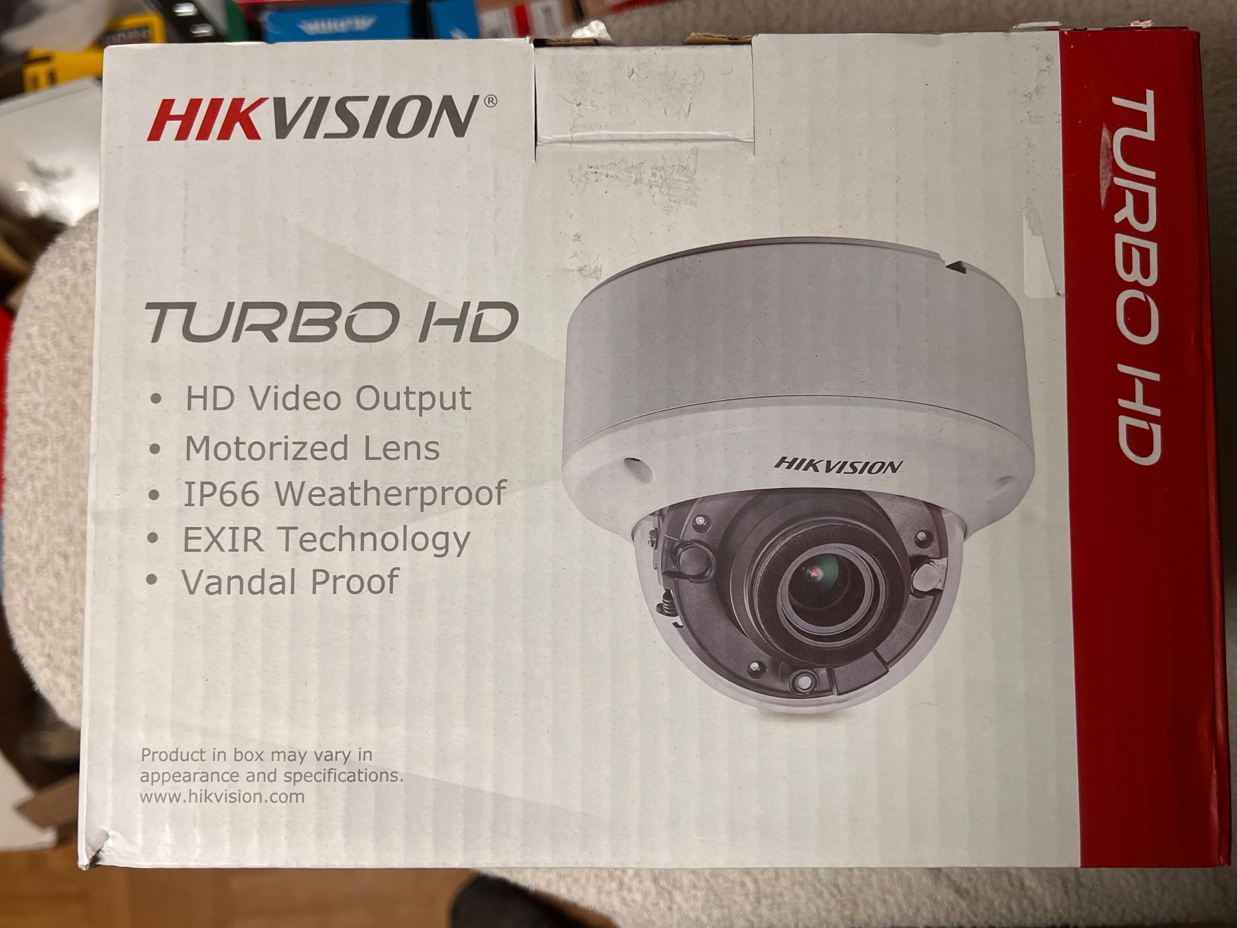 Hikvision 2 MP Ultra-Low Light VFDome Camera (Neu und originalverpackt ...