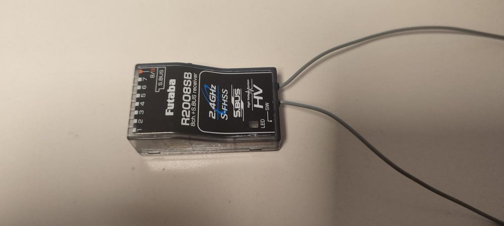 Futaba R2008SB S.Bus HV Empfänger (Neu (gemäss Beschreibung)) in Kleindöttingen für CHF 25 – mit ...
