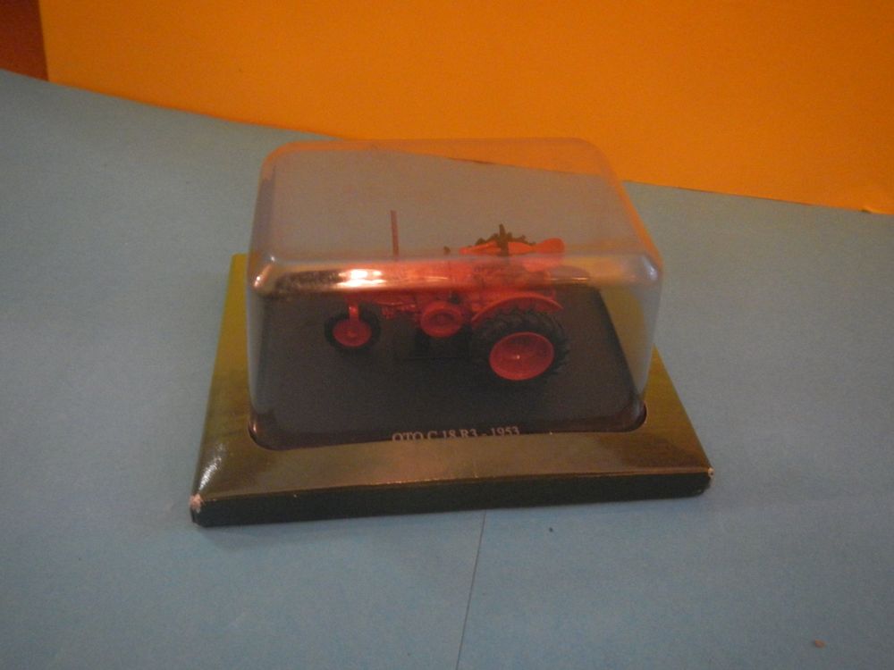 Tracteur Oto Melara 18 R3 1953 UH 1:43 (Gebraucht) in Domdidier für CHF ...