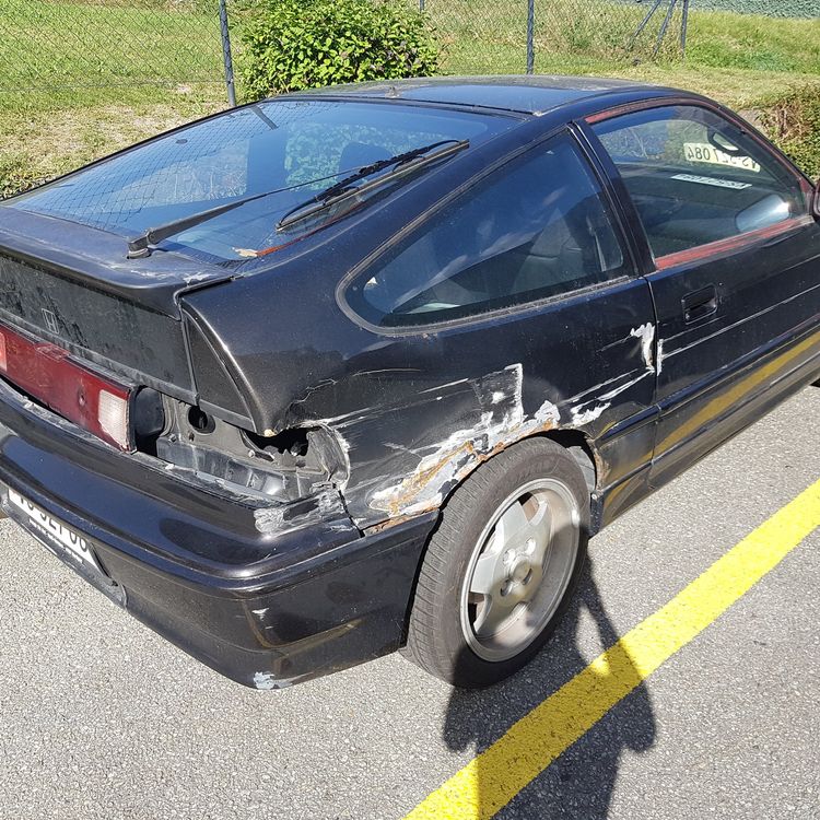 Honda Crx Ed9 Accidentée Pièces Acheter Sur Ricardo