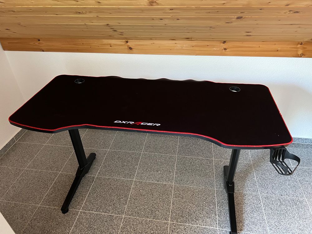 DXRacer DX Racer Gaming Desk Gaming Tisch | Kaufen auf Ricardo