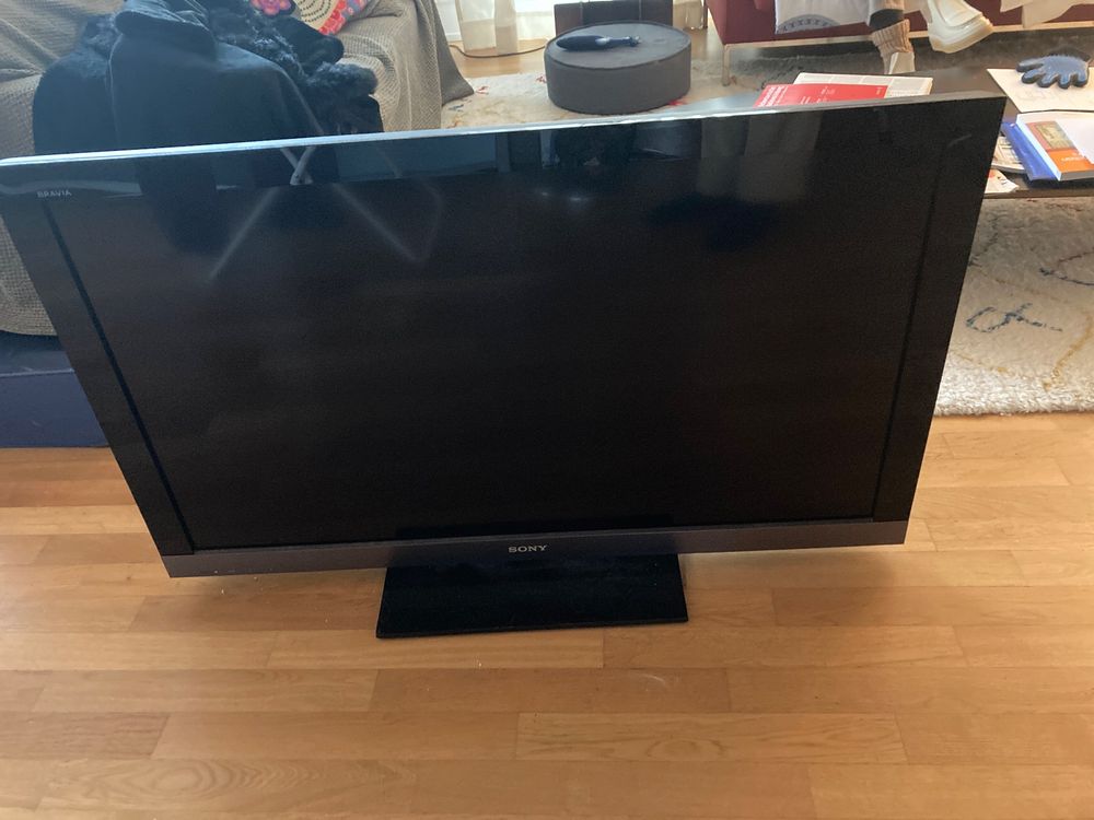 SONY Fernseher KDL-46EX500 | Kaufen auf Ricardo