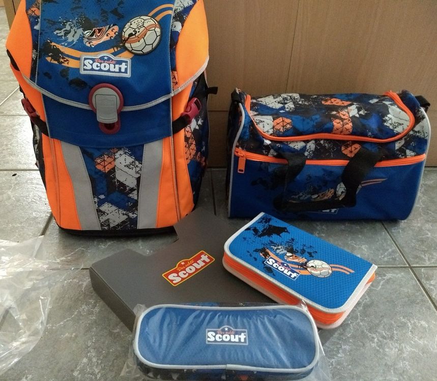 Neues 4 teiliges Ranzen Set von Scout (Neu (gemäss Beschreibung)) in ...