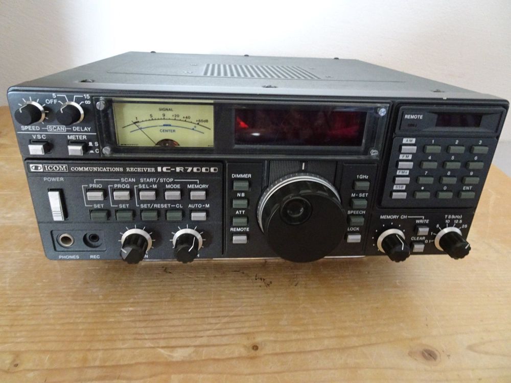 ICOM IC-R 7000 Kommunications Receiver | Kaufen auf Ricardo