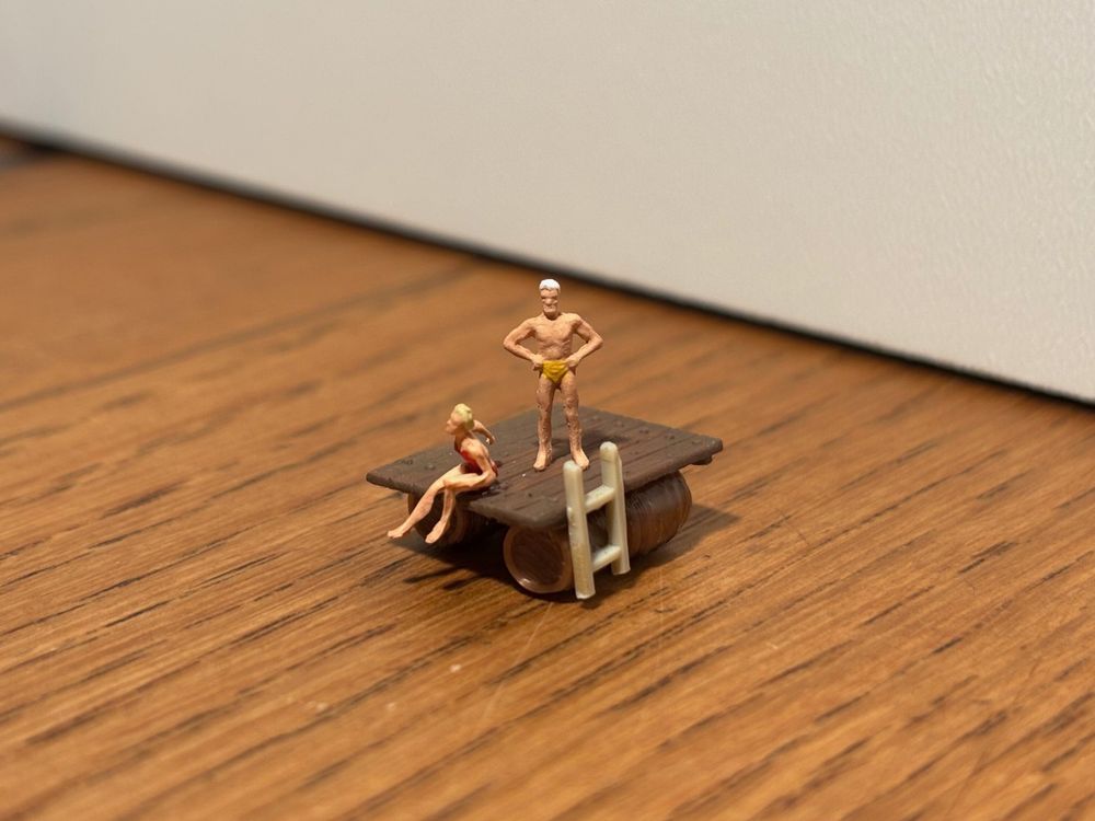 *d134: Schwimminsel mit 2 Figuren (Spur N) | Kaufen auf Ricardo