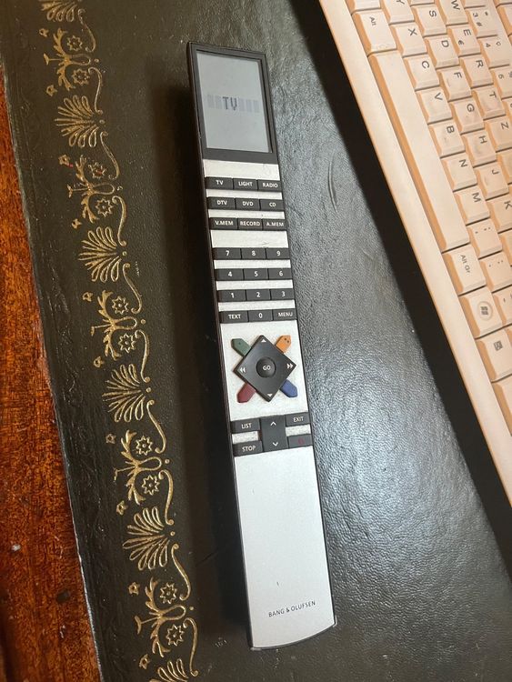 Bang & Olufsen Beo4 Remote (Gebraucht) in Küsnacht ZH für CHF 39 – mit ...