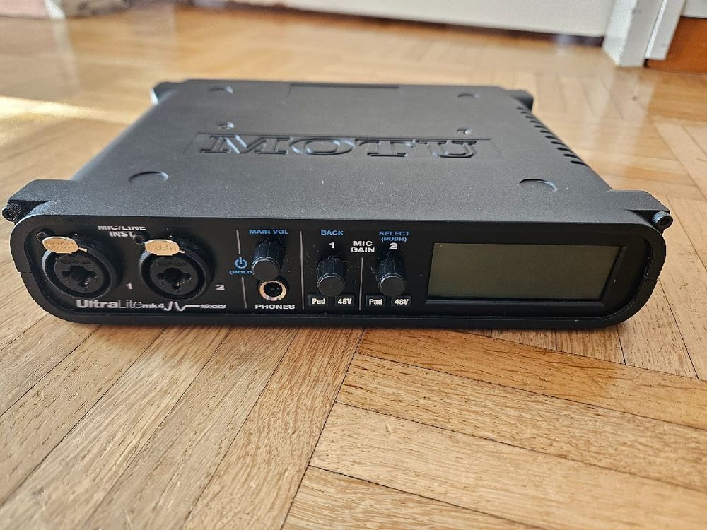 Motu Ultralite mk4 USB Audio Interface (ESS32 DAC) (Gebraucht) in ...