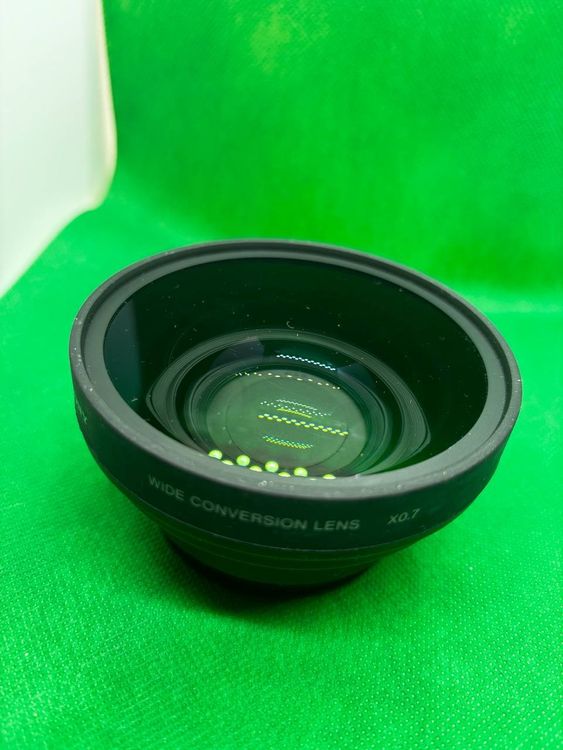 Sony wide end conversion lens x0.7 vcl hg0758 (Gebraucht) in Lausanne für CHF 30 – mit Lieferung ...