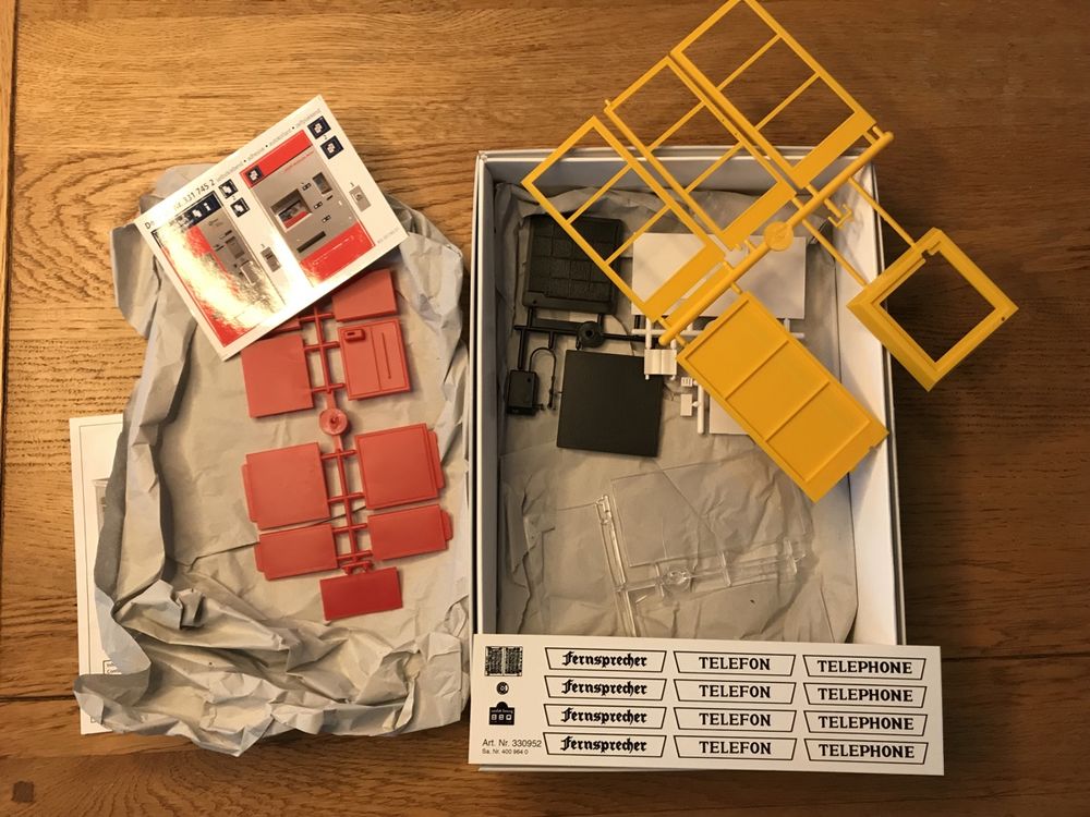PolaG Telefonkabine und Billetautomat (Neu (gemäss Beschreibung)) in ...
