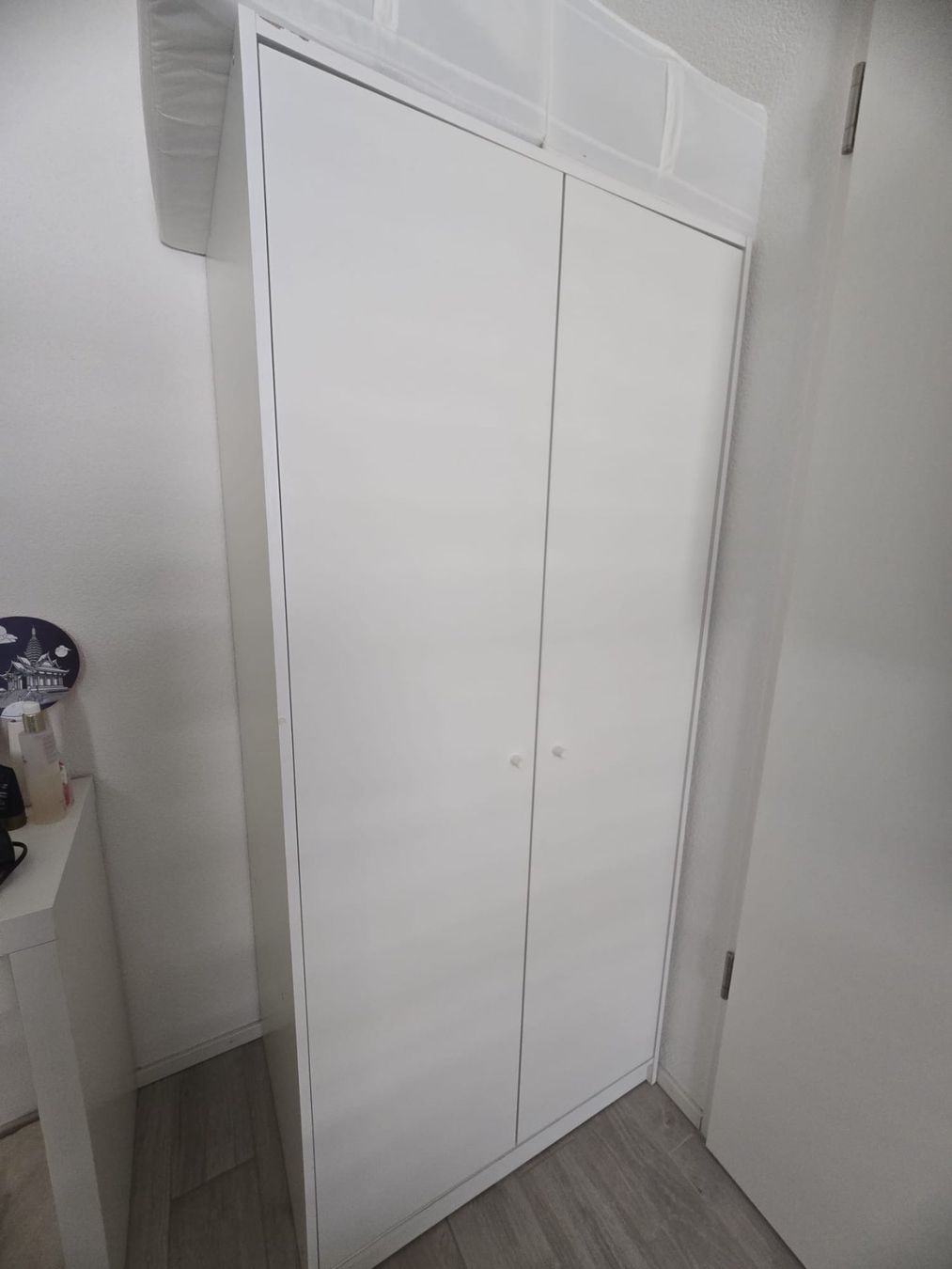 Fabelhafte Kleiderschrank Gã¼nstig Gebraucht Bilder