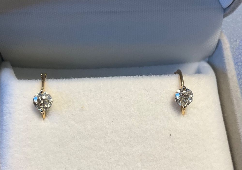 Ohrringe in 18K Gold mit 0.6ct Brillanten (Neu (gemäss Beschreibung)) in Bern für CHF 650 – mit ...