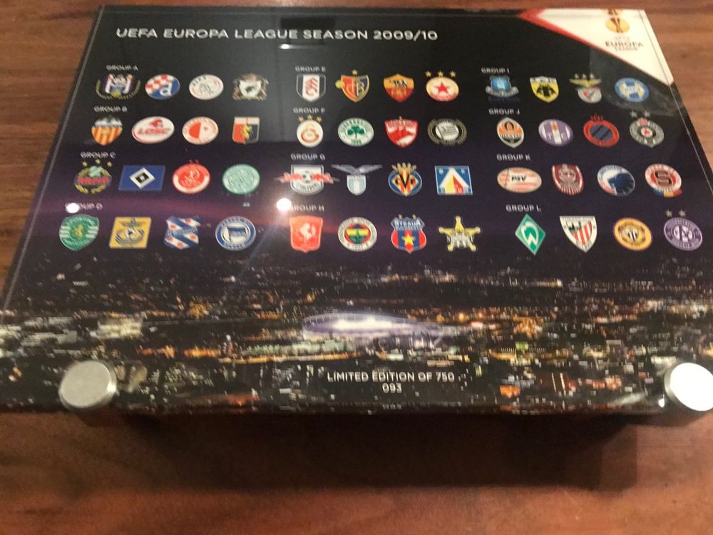 UEFA EUROPA League PIN WALL 2009/10 | Kaufen auf Ricardo