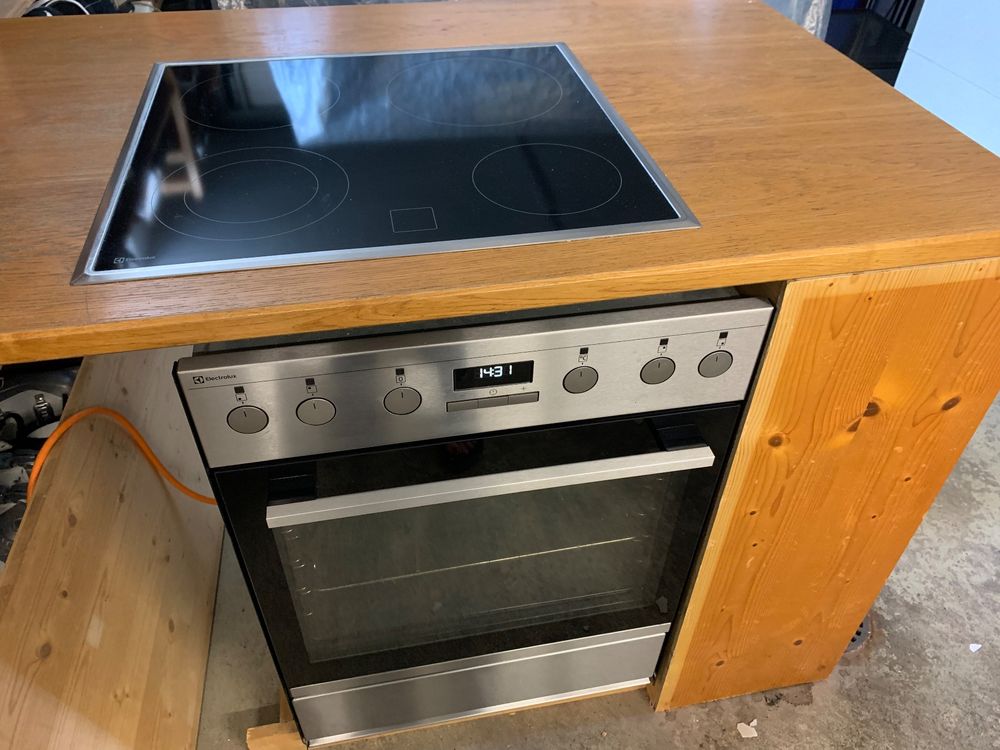 Kochherd und Backofen mit Abstellfläche | Kaufen auf Ricardo