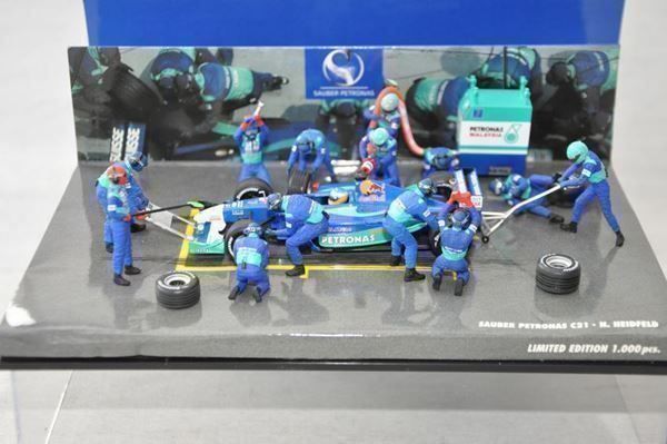 Sauber Petronas Pit Stop 1:43 N.Heidfeld | Kaufen auf Ricardo