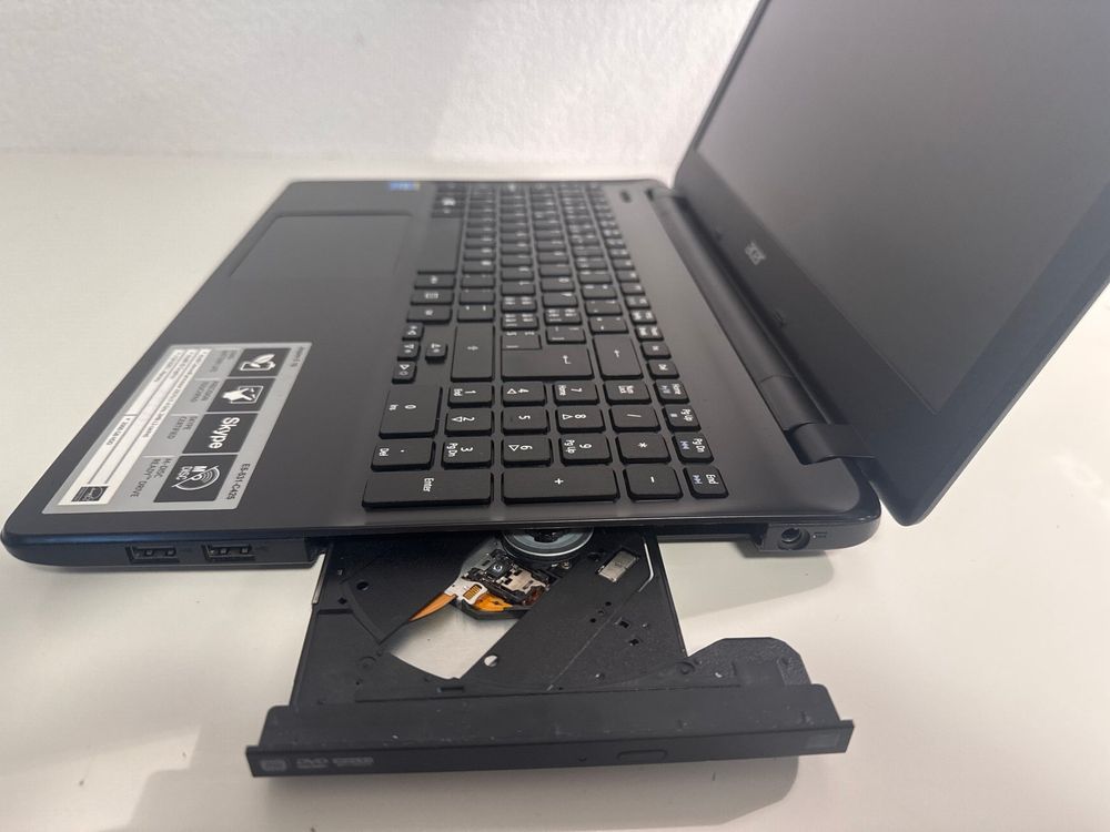 Notebook Acer Aspire E15 15.6" mit 2TB HDD ab 1.- (Gebraucht) in ...