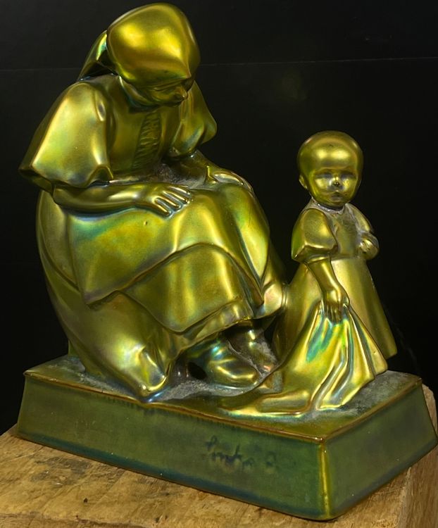 Vilmos ZSOLNAY (1828-1900) Porzellan Skulptur (Gebraucht) in für CHF ...