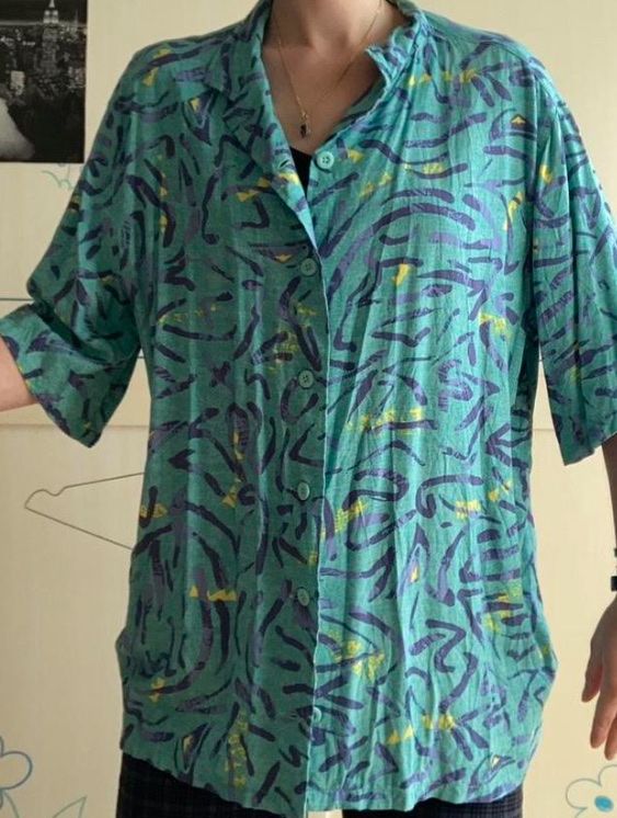 Quiksilver blue and yellow shirt. (Usato) a Basel per CHF 25 – con ...