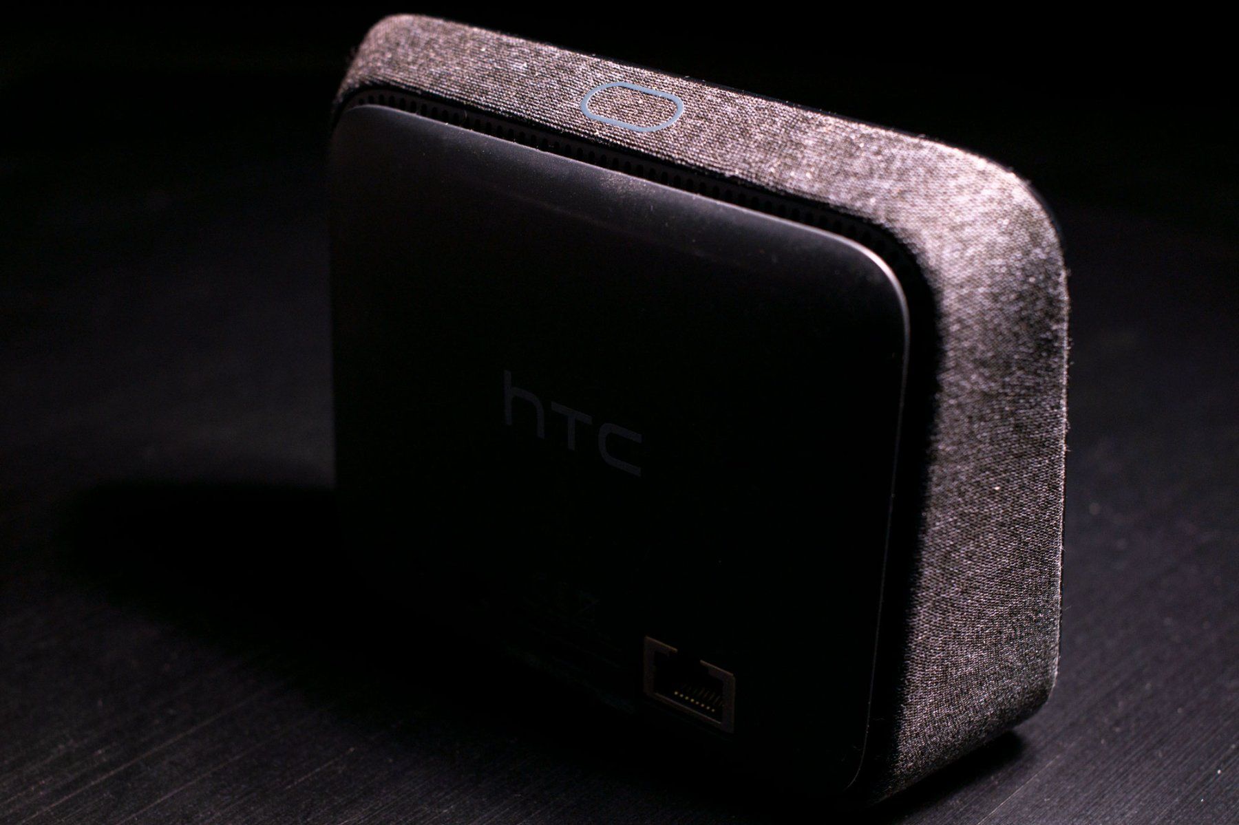 HTC 5G LTE SIM Router für Unterwegs, Akku, Touchdisplay (Gebraucht) in ...